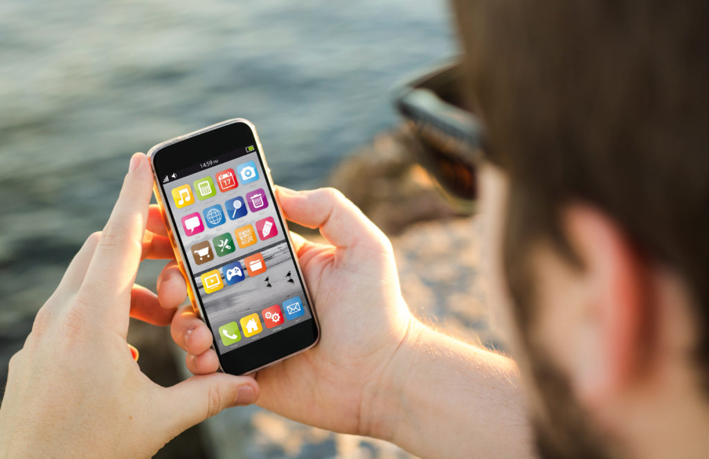 smartphone-tips-for-preparing-for-a-vacation-emergency